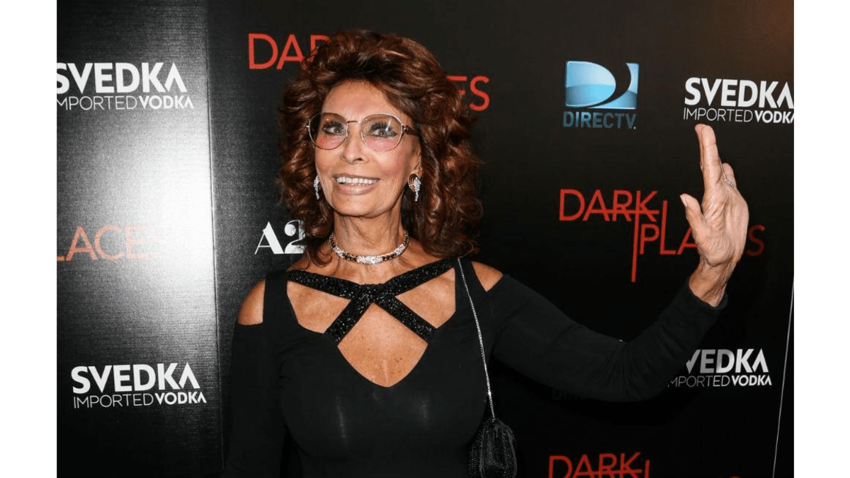 Sophia Loren To Make Big Screen Comeback 8days