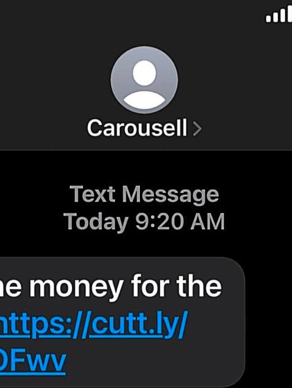 Carousell phishing scams surge in December with S$836,000 lost compared ...