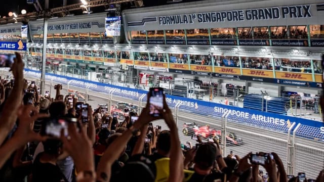 F1新加坡大奖赛盛大登场 5频道、mewatch直播免费看！ - vibes by 8world