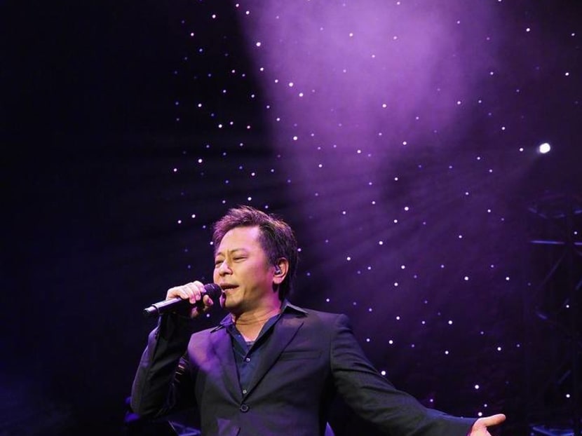 ’90s Singer Dave Wang Updates Weibo After Six Months To The Relief Of ...