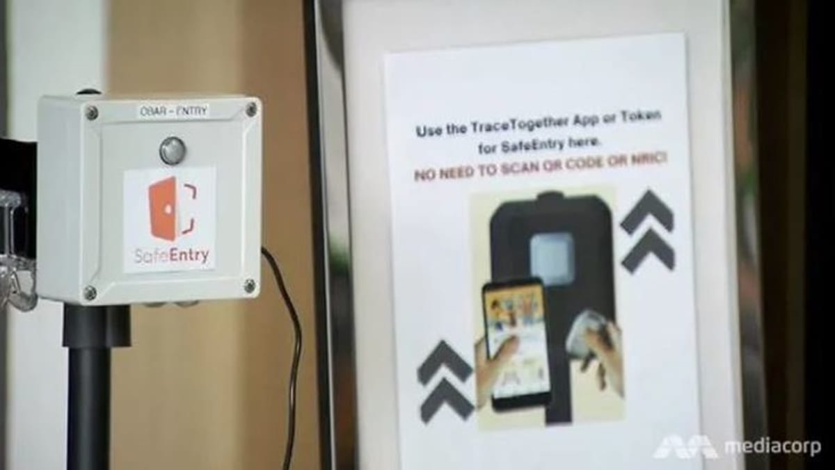 Alat baru SafeEntry Gateway diuji cuba di Downtown East - BERITA Mediacorp