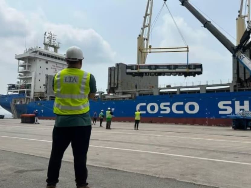 New train fleets, track circuit, power supply systems: North-South ...