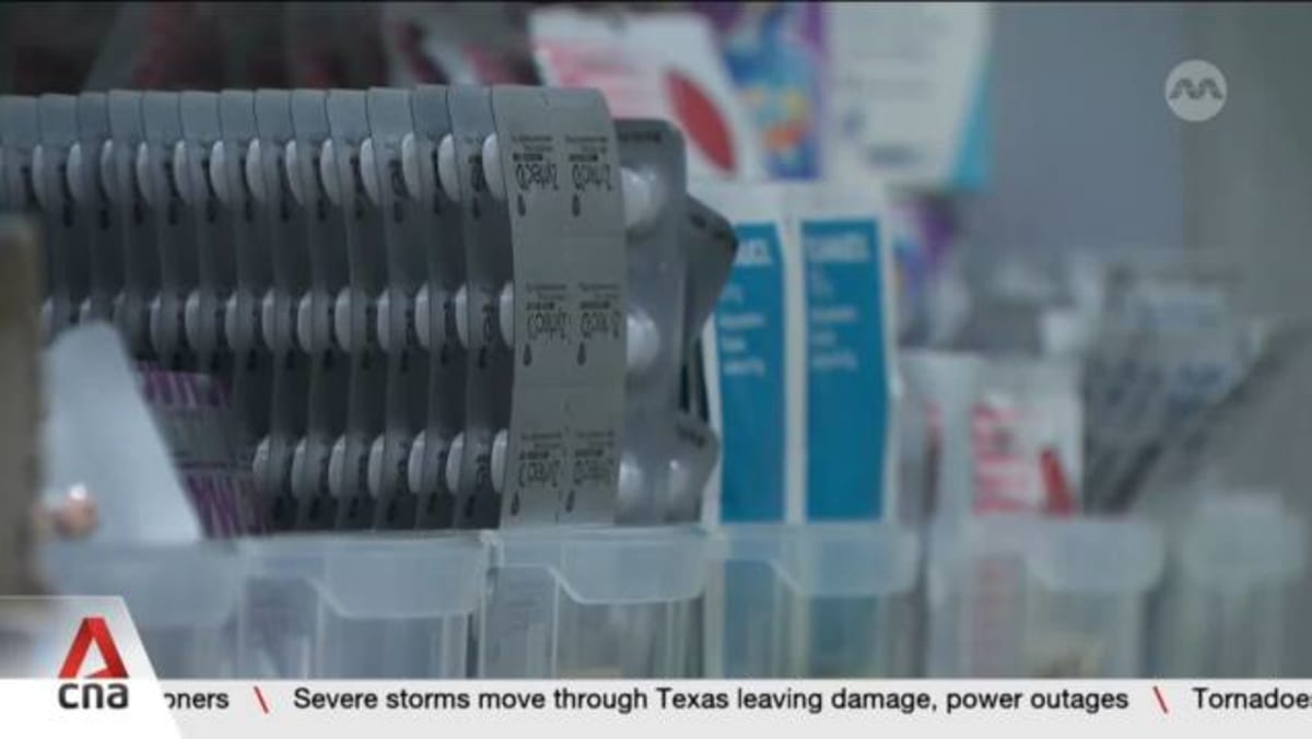 Clinics standby more resources amid spike in respiratory infections - CNA