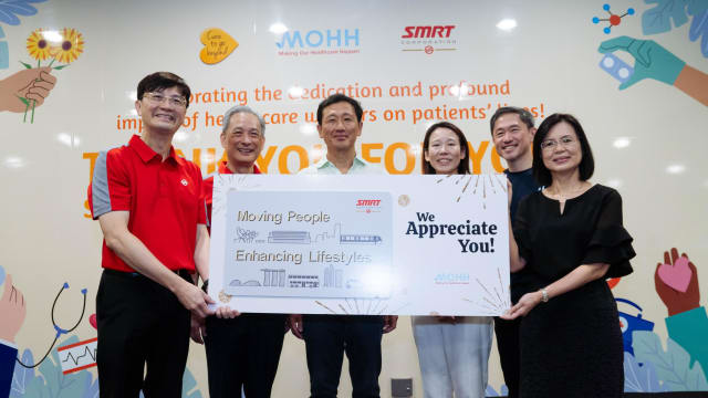 配合护士节 SMRT赠护士4万6000张易通卡 - 8world