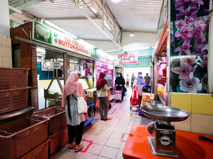 Covid-19: Entry restrictions at four popular wet markets to be eased ...