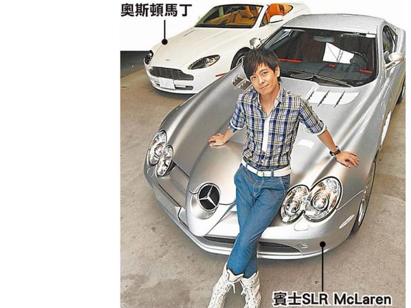 Jimmy Lin Drives A $700K Sports Car To Buy Bubble Tea With His Kid - TODAY