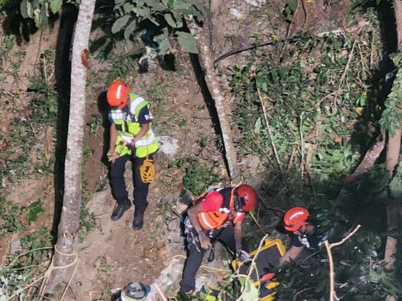 Death toll in Philippine "killer curve" bus accident rises to 17 - TODAY