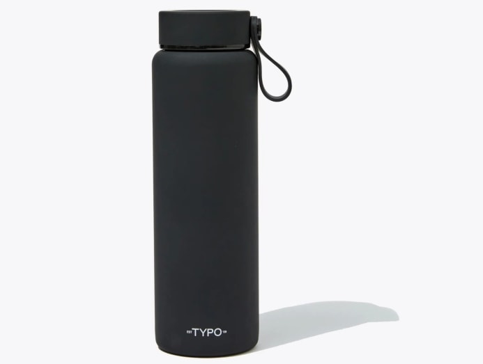 Water bottles to help you hydrate in the office and gym - CNA