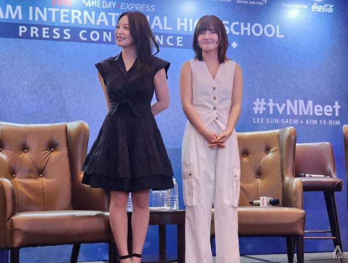 Kim Ye-rim and Lee Eun-saem in Singapore to promote new K-drama ...