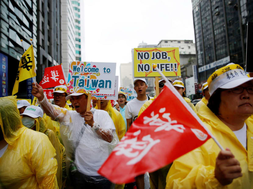 President Tsai’s opponents go bridge-building in Beijing - TODAY