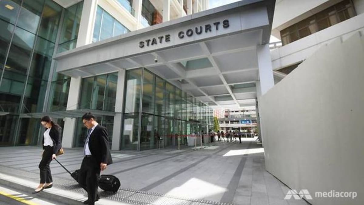 Guru AS terkandas di SG dek COVID-19 beri surat insurans palsu untuk ...