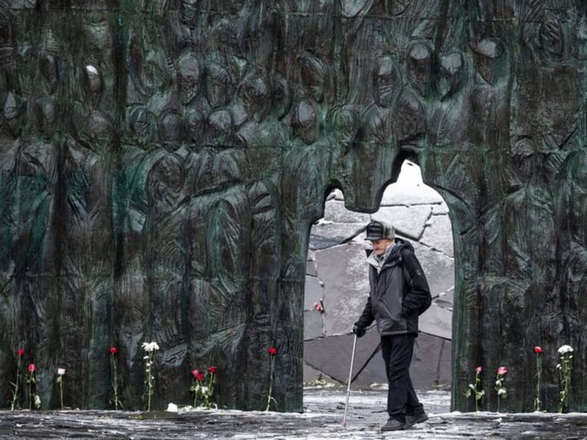 Russians struggle to keep alive memory of Stalin's victims - TODAY Russians struggle to keep alive memory of Stalin's victims - TODAY