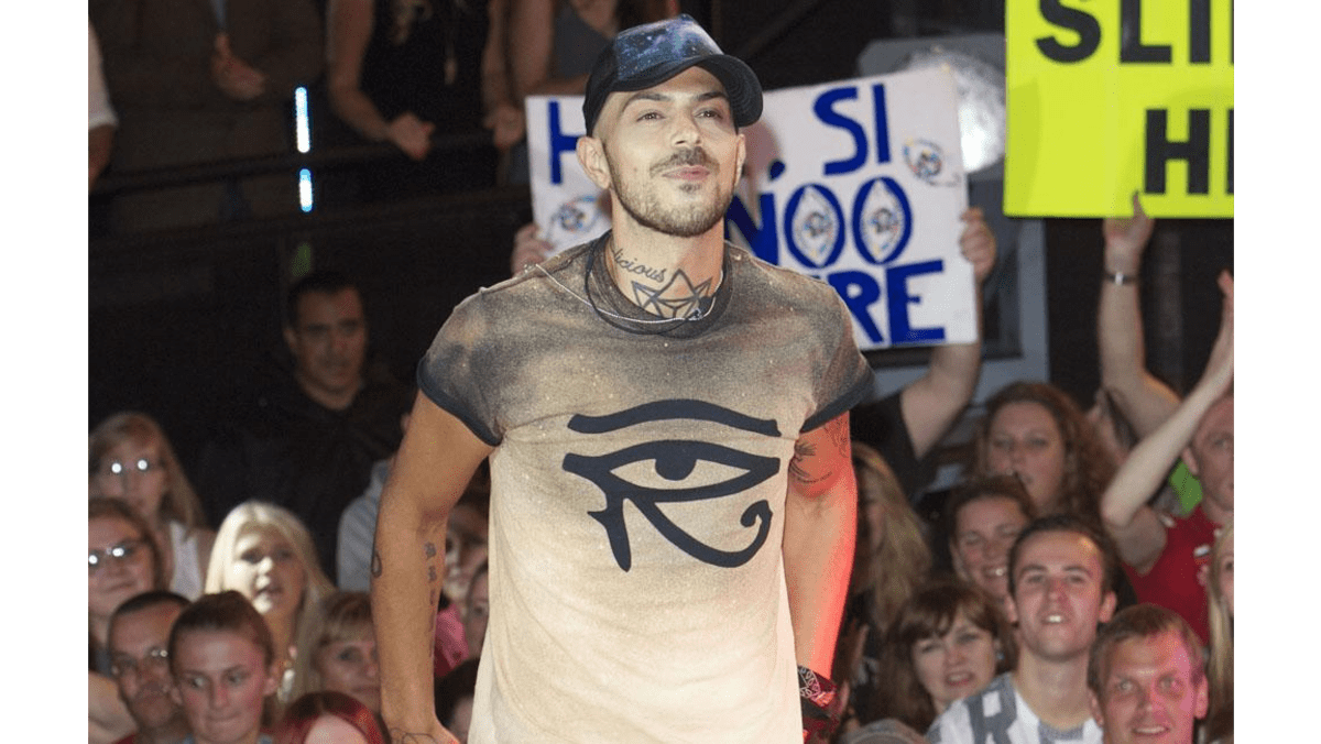 5ive's Abz Love warns One Direction boys to avoid pitfalls of fame - 8days