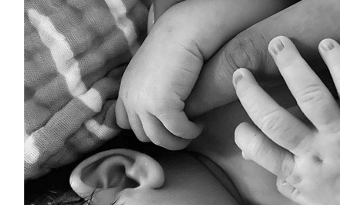 Cassie shares adorable first picture of baby daughter Frankie Fine - 8days