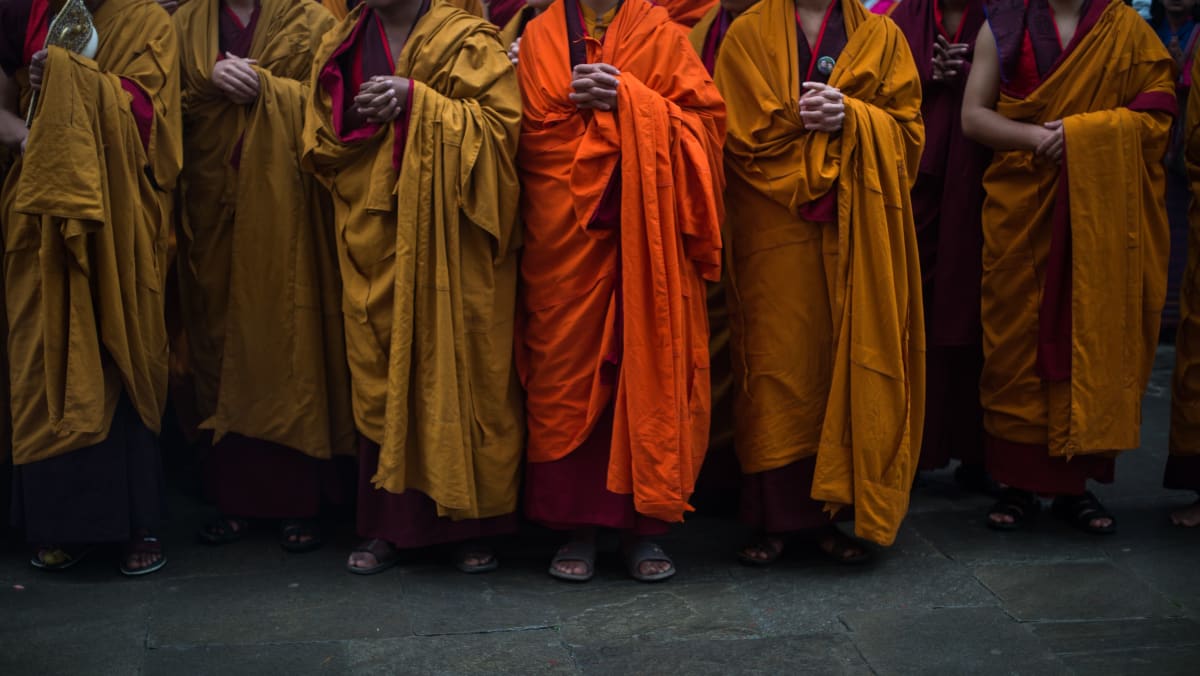 Fake monks, syndicates scam thousands in donations: Penang dept - TODAY