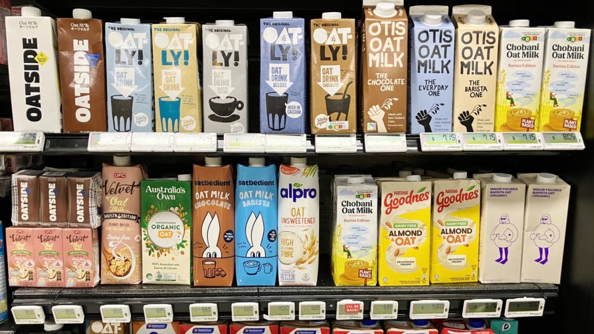 Is oat milk good for you? Here is what you are really getting out of it - CNA