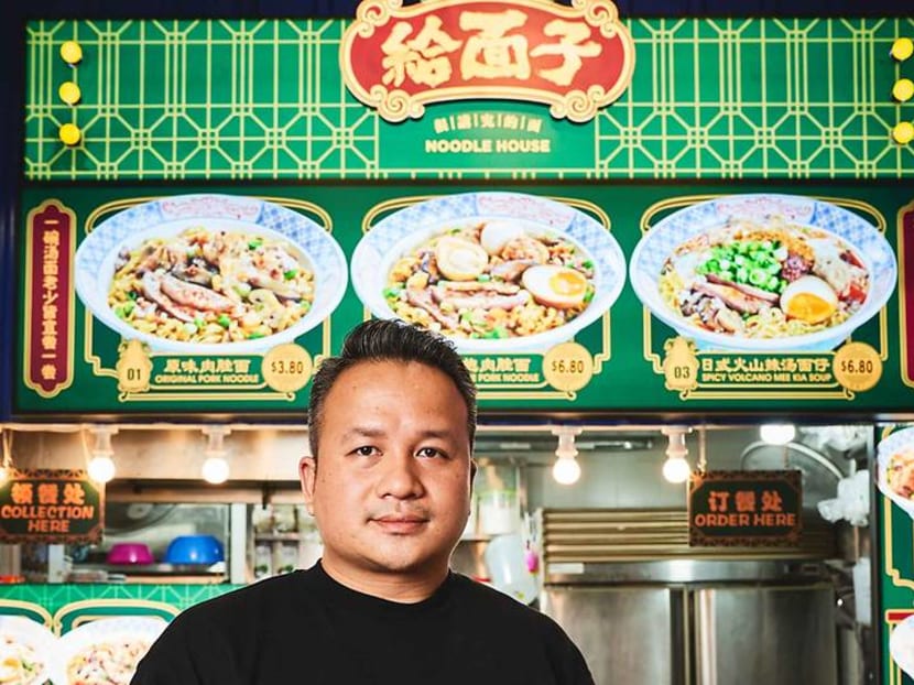 New Hawker Stall Gimee Face Sells $6.80 Abalone Bak Chor Mee - TODAY