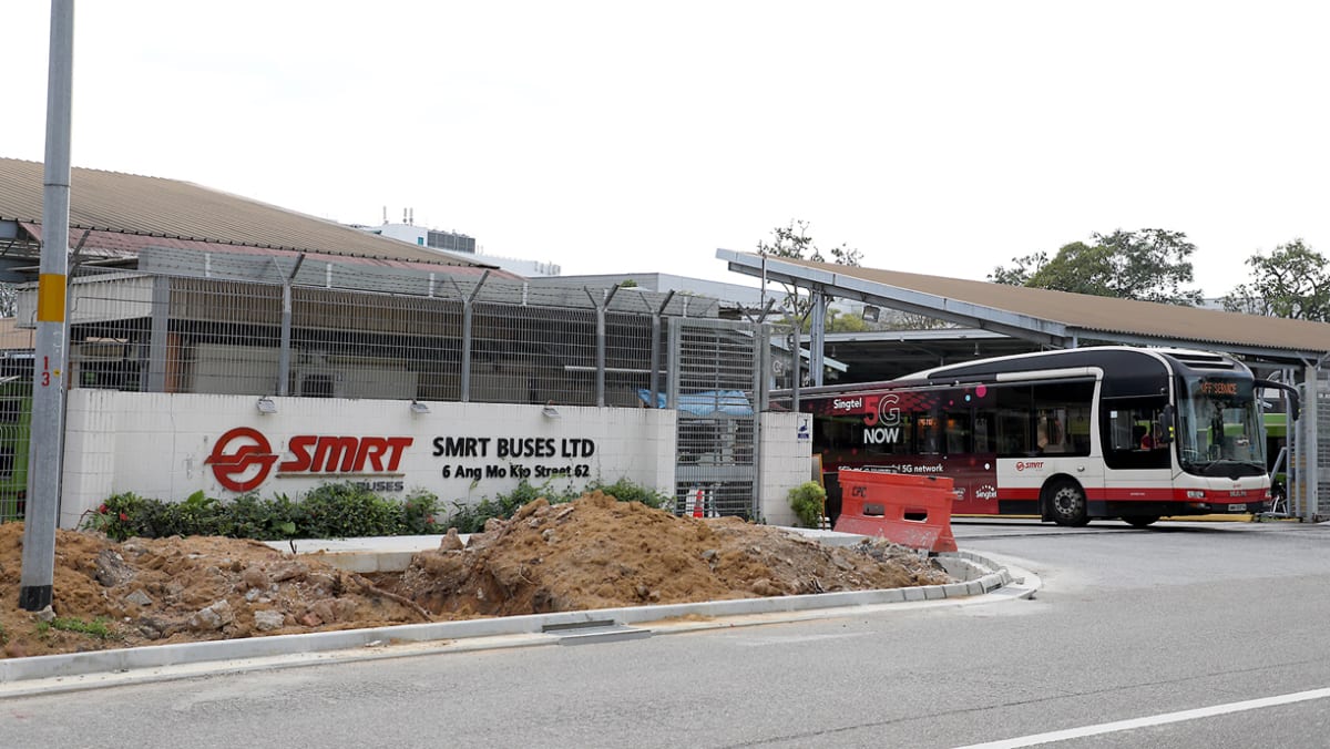 SMRT technical officer killed, another injured while doing repair work ...