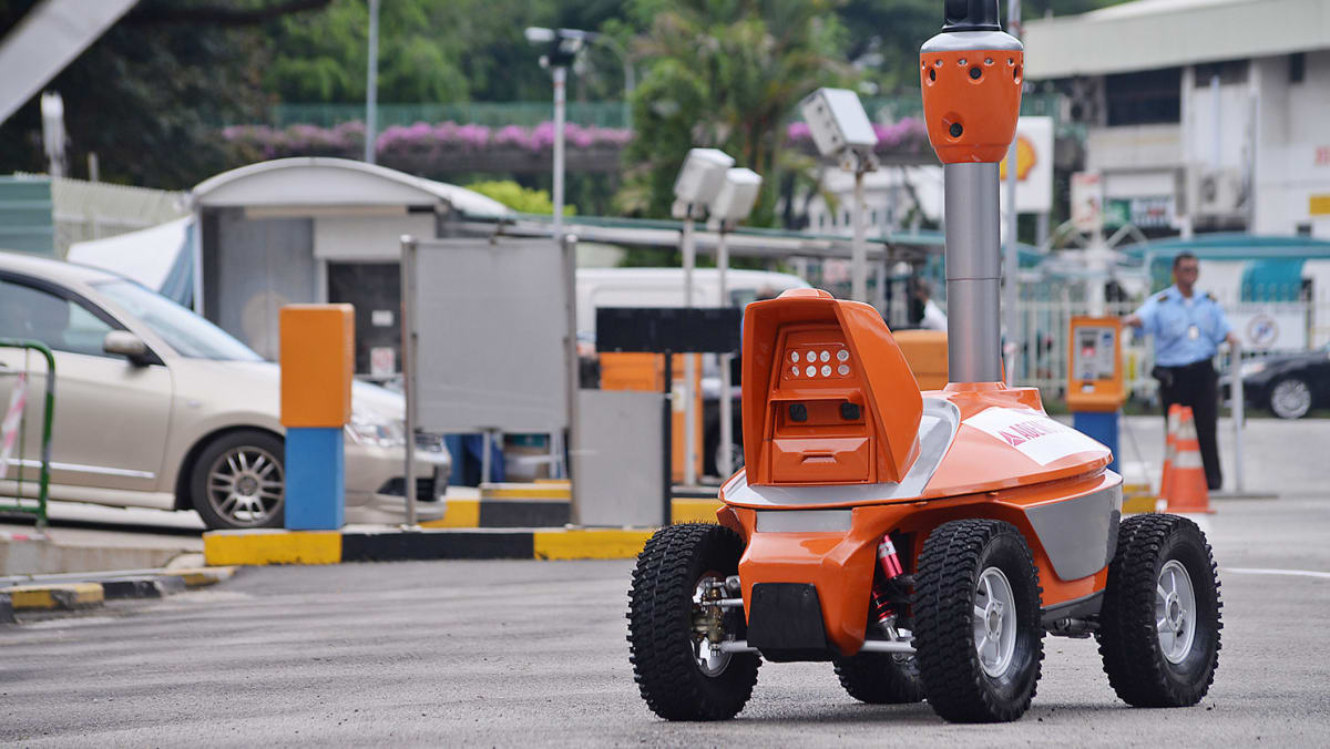 Robot ‘security guards’ up for hire - TODAY