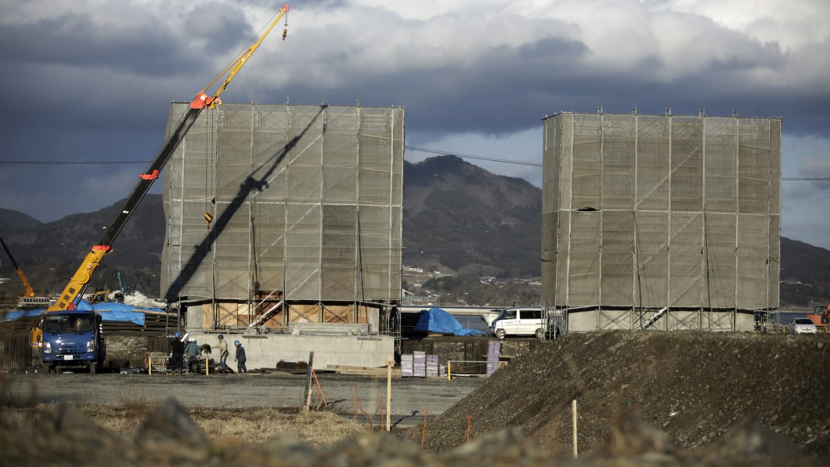 Japan opts for massive, costly sea wall to fend off tsunamis - TODAY