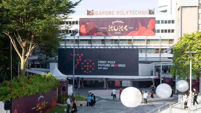 配合成立70周年 新加坡理工学院为有需要的学生筹集260万元助学金 - 8world