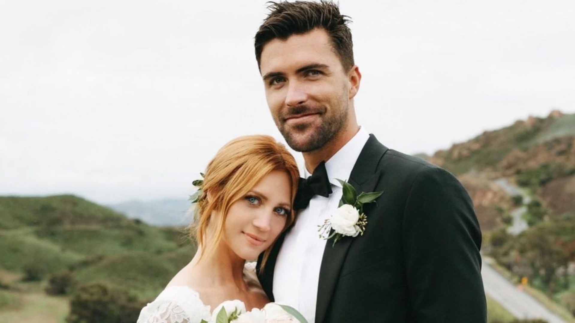 Brittany Snow Splits From Selling The OC's Tyler Stanaland After Two ...