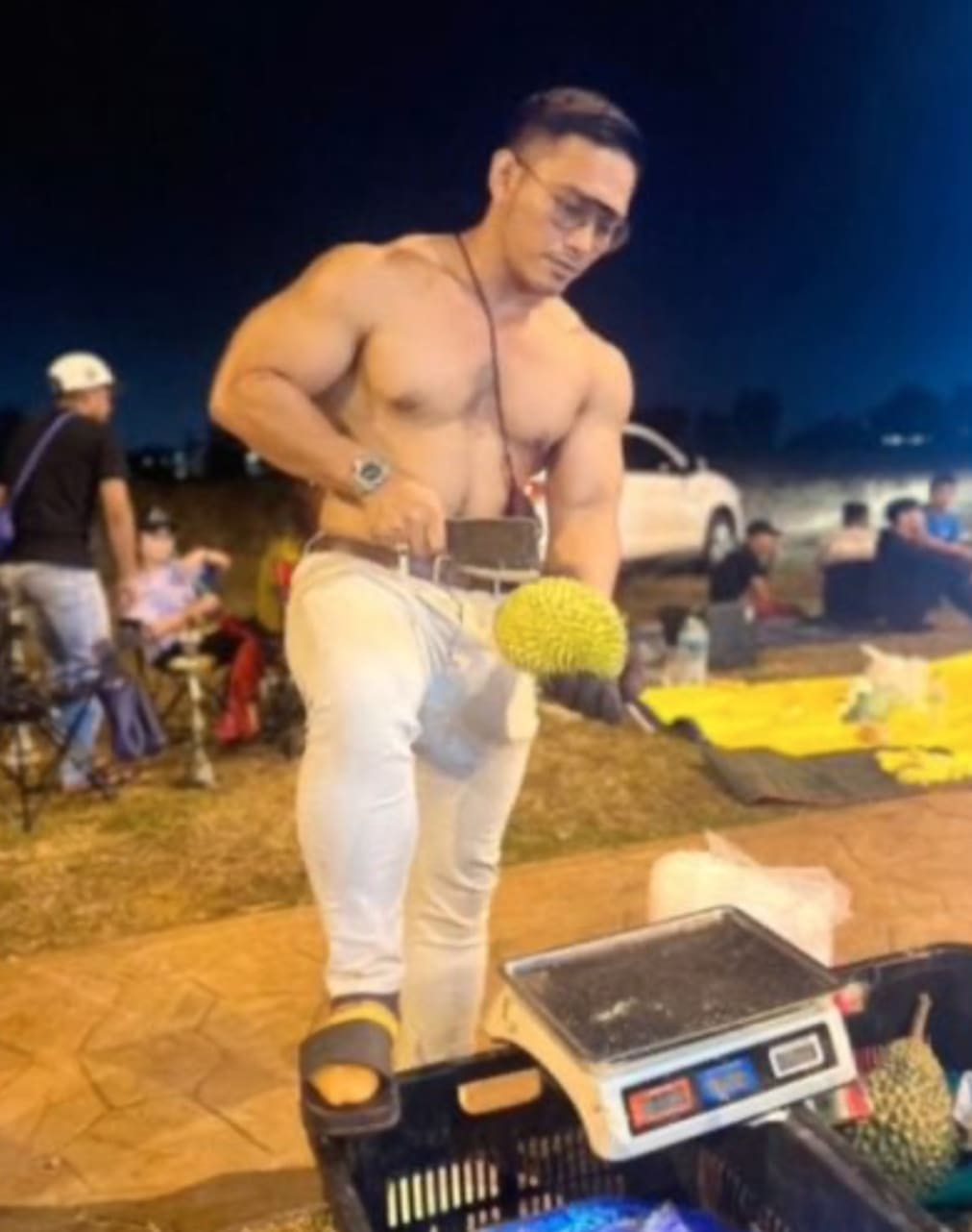 “I’ve Been Selling Things Without A Shirt On Since Young”: Says Muscled ...