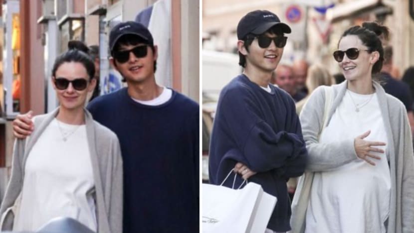 Pics Of Song Joong Ki In Rome With His Pregnant Wife Katy Louise Saunders - 8days