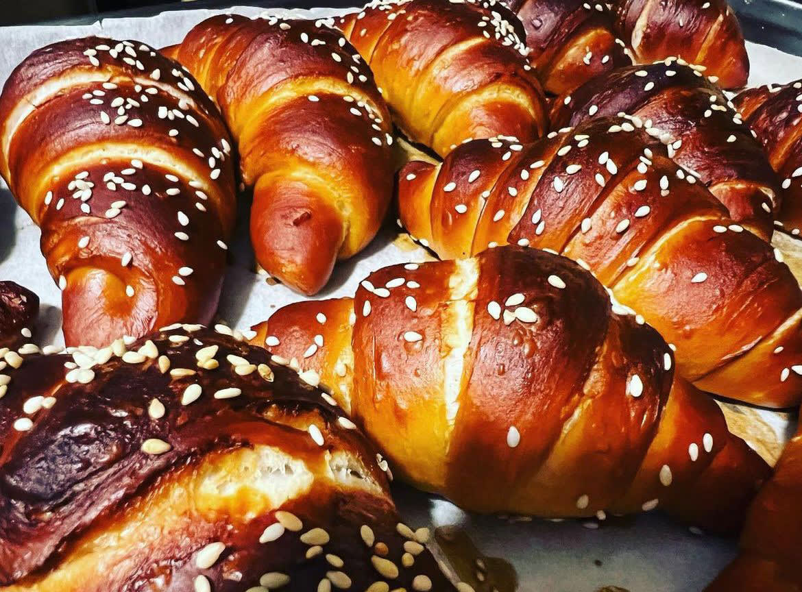 “S’pore’s First German Pretzel Bakery” Has Cute Hybrid Pretzel ...