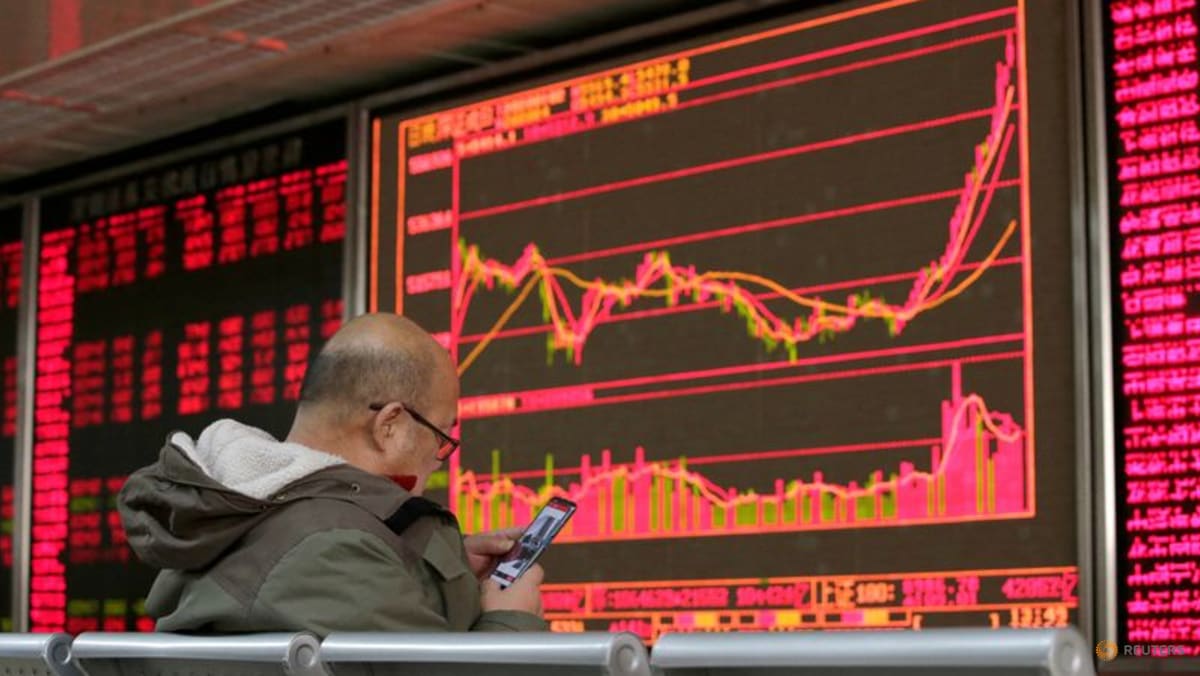Investors pour into Chinese stocks, bonds lifting March EM capital ...