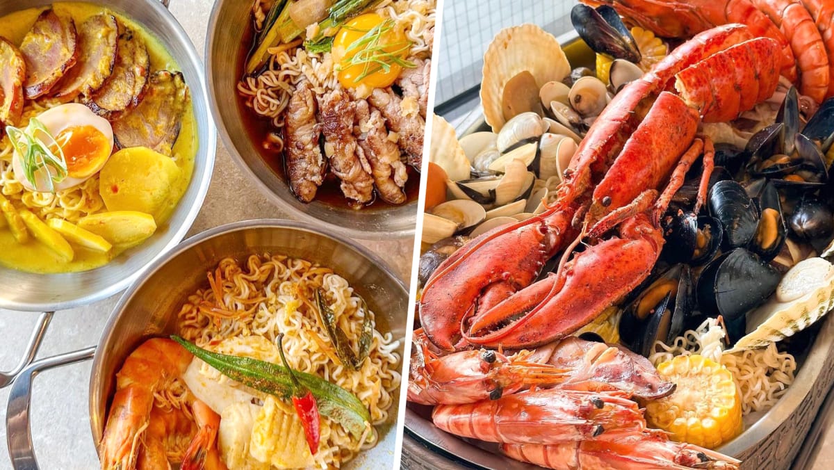 Maggi Mee Specialist Eatery Serves $159.90 XXL Seafood Instant Noodles ...