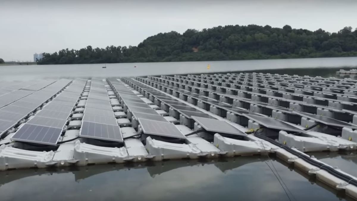 HDB looking into deploying floating solar panels in open sea - TODAY