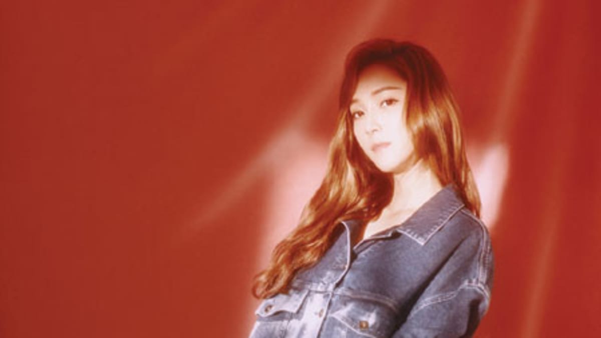 Jessica Poses in a Variety of Denim Looks for ′VOGUE ME′ - 8days