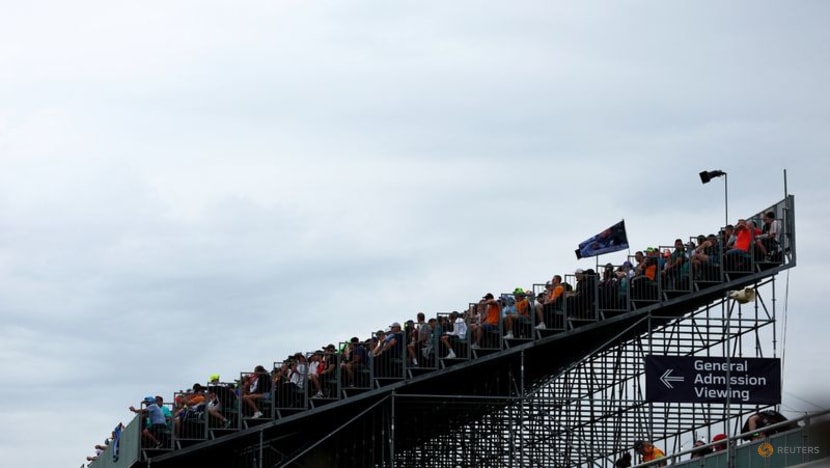Mercedes play down Red Bull's recruiting of F1 engine staff - CNA
