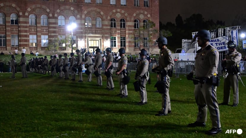 Police move in to quell clashes at Los Angeles pro-Palestinian campus ...
