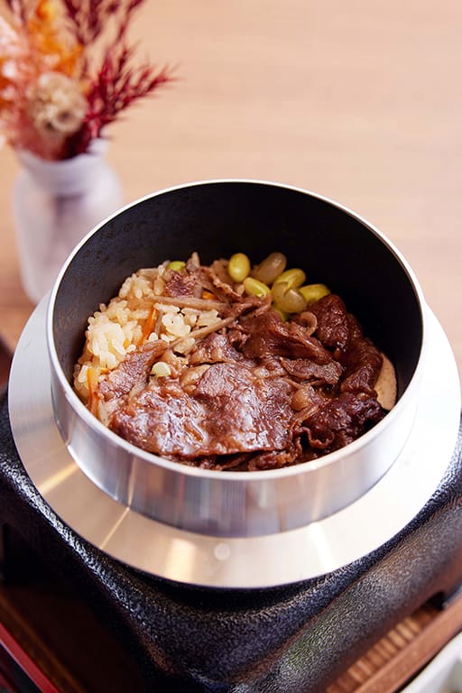 New Kamameshi Restaurant Requires You To Wait 18 Mins For Rice To Cook ...