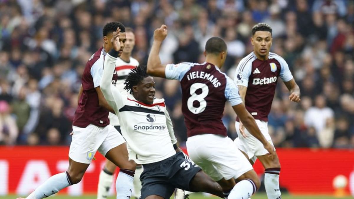 Beleaguered Man United battle to 0-0 draw at Villa - CNA
