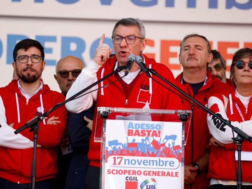 Transport hit as Italian workers strike over government budget - TODAY
