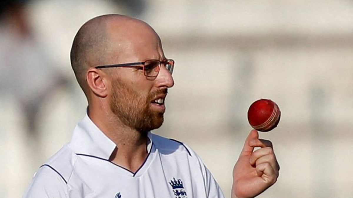 England's Leach puts 2019 nightmare behind him ahead of NZ series - CNA