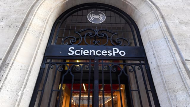 法国巴黎政治学院禁学生使用ChatGPT 以防欺诈和抄袭 - 8world