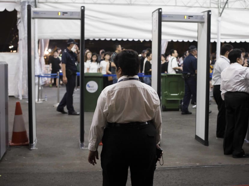 Members of public queue in early hours of the morning to pay their ...