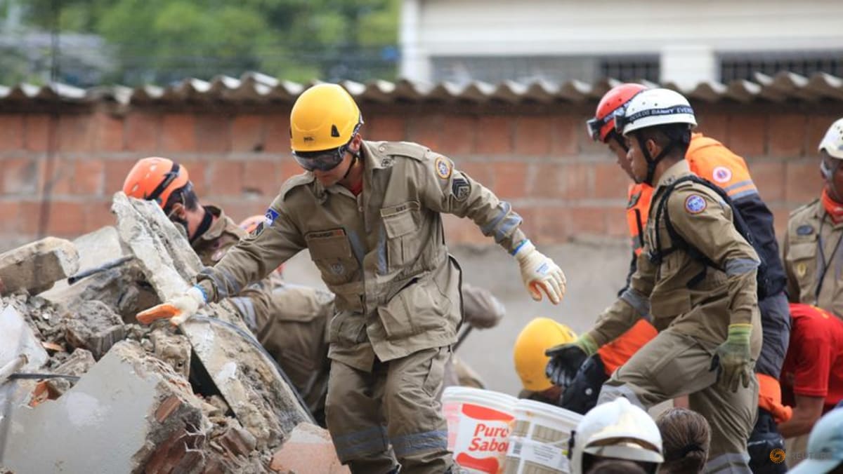 Rescuers hunt for survivors of building collapse in northeast Brazil ...