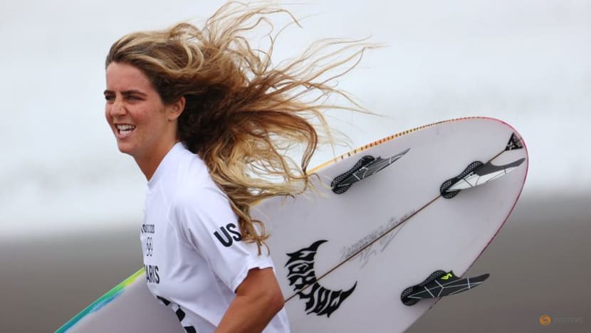 Surfing-Caroline Marks wins her first world surfing title - CNA