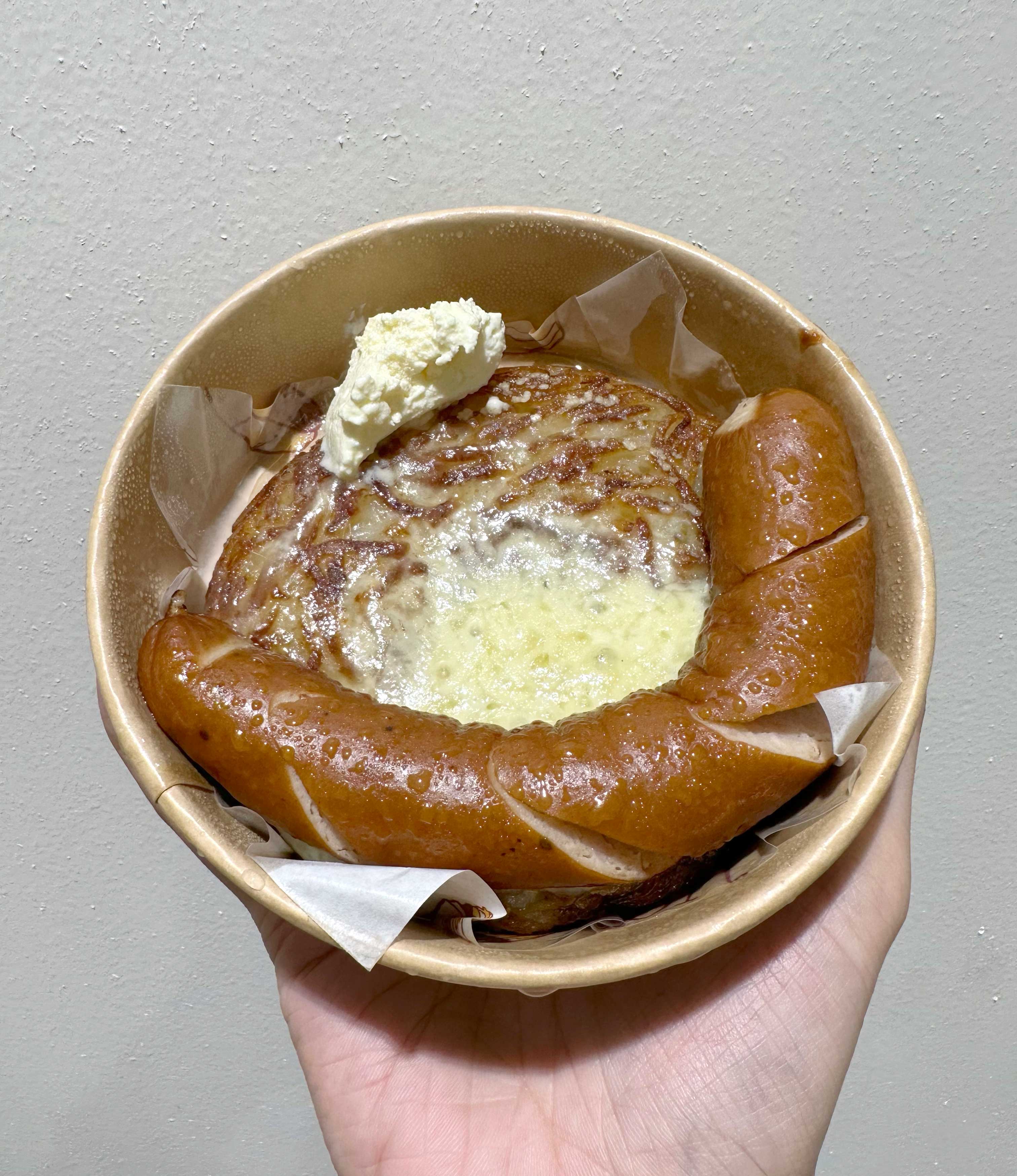 Cute Korean-Inspired UFO-Shaped Burgers At Orchard Road Food Kiosk - 8days