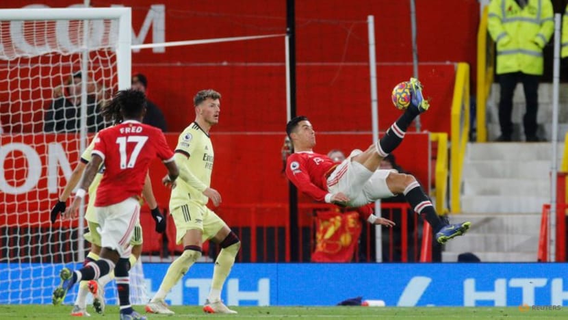 'Phenomenal' Ronaldo praised after breaking 800-goal barrier - CNA