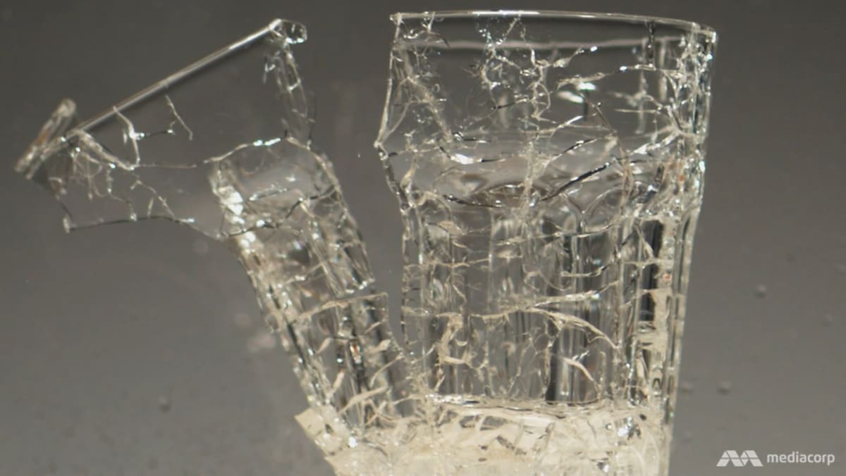 When glass suddenly shatters — why it happens and how to be on the safe ...