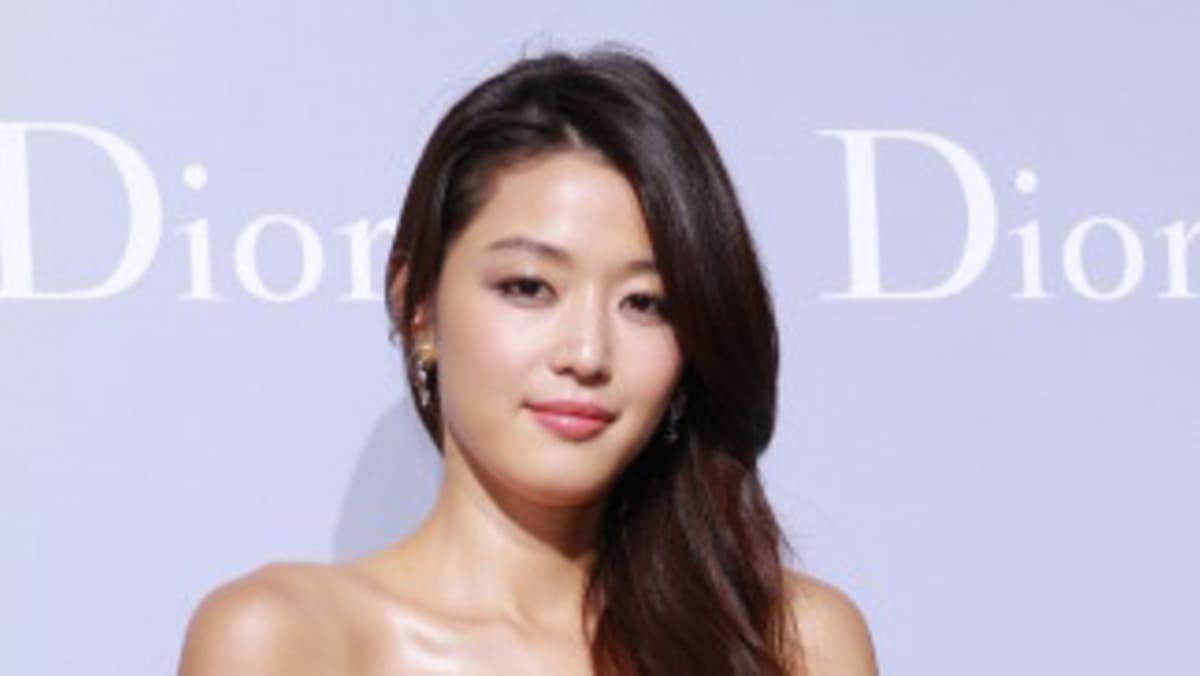 Jun Ji Hyun Is 10 Weeks Pregnant 8days