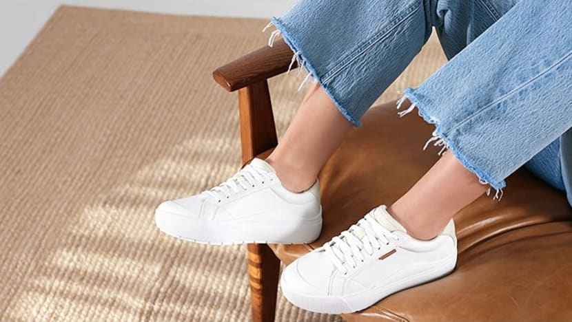 Best Stylish & Practical Shoes For Travel, According To Shoppers ...