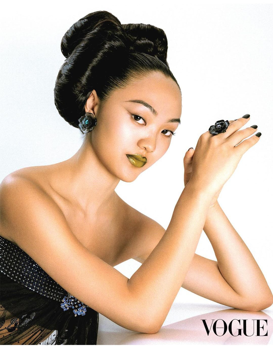 Jet Li’s Daughter, 24, Looks Stunning In HK Vogue Fashion Spread - 8days