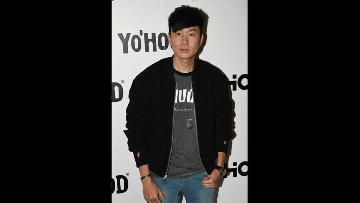 JJ Lin’s fan takes her own life - 8days